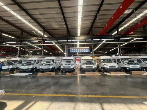 Quality Aerial Work Platform Truck & Truck Mounted Crane factory from China