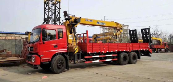 2 Axle Lorry Mounted Crane With Yuchai Engine For Easy Maneuvering
